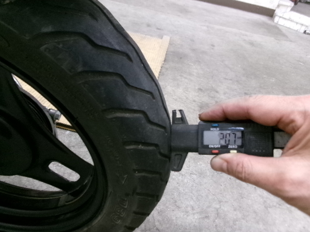 スズキ アドレスV50（CA4BA）: 7's Pit