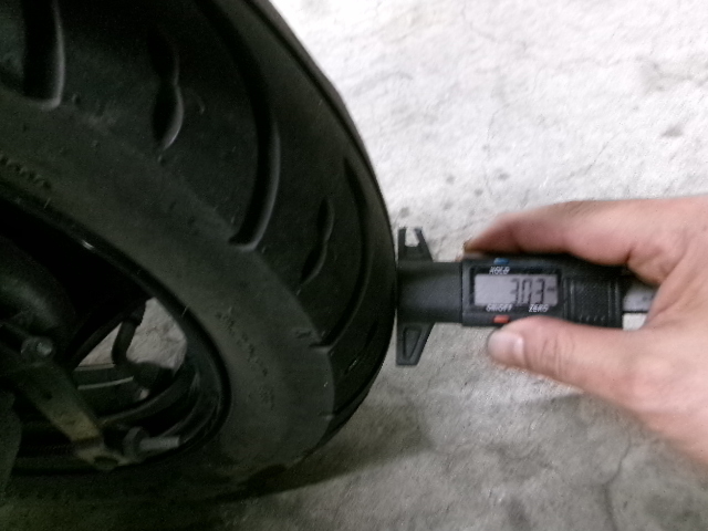 スズキ アドレスV50（CA4BA）: 7's Pit